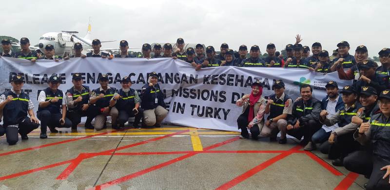 Tiga Menteri Lepas 152 Anggota Tim INA-EMT Ke Turki - Tabloid Mata Hati