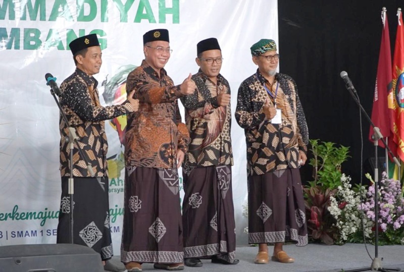 Peserta Musyda Sarungan Semua, Muhammadiyah Jombang Angkat Tradisi ...