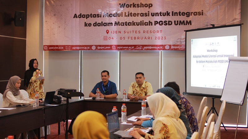 PGSD UMM Gelar Workshop Adaptasi Modul Literasi Pada Mata Kuliah - Tabloid Mata Hati